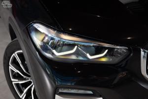 Melns BMW X5 2020 Kauņa, ar dzinēja tilpumu 3.00 L un nobraukumu 177 tūkst. km par 41771 €, foto 5 vietnē AUTOMOTO.COM.LV