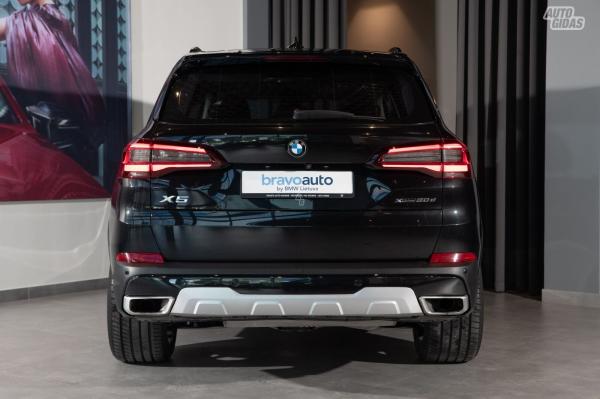 Melns BMW X5 2020 Kauņa, ar dzinēja tilpumu 3.00 L un nobraukumu 177 tūkst. km par 41771 €, foto 6 vietnē AUTOMOTO.COM.LV