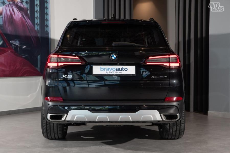 Melns BMW X5 2020 Kauņa, ar dzinēja tilpumu 3.00 L un nobraukumu 177 tūkst. km par 41771 €, foto 7 vietnē AUTOMOTO.COM.LV