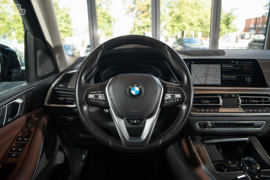 Melns BMW X5 2020 Kauņa, ar dzinēja tilpumu 3.00 L un nobraukumu 177 tūkst. km par 41771 €, foto 17 vietnē AUTOMOTO.COM.LV