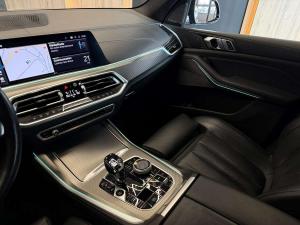 Melns BMW X5 2020 Kauņa, ar dzinēja tilpumu 3.00 L un nobraukumu 80 tūkst. km par 49490 €, foto 20 vietnē AUTOMOTO.COM.LV