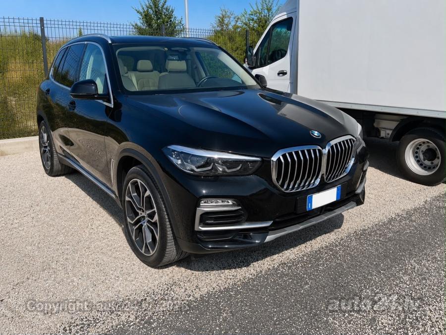 Melns BMW X5 2020 Tallina, ar dzinēja tilpumu 3.00 L un nobraukumu 184 tūkst. km par 33900 €, foto 1 vietnē AUTOMOTO.COM.LV