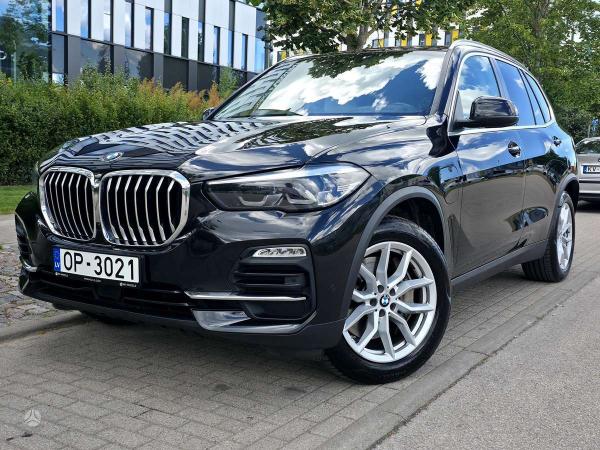 Melns BMW X5 2020 Rīga, ar dzinēja tilpumu 3.00 L un nobraukumu 183 tūkst. km par 36490 €, foto 4 vietnē AUTOMOTO.COM.LV