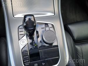 Black BMW X5 2020 in Riga, with an engine capacity of 3.00 L and mileage of 117 thousand km for 34700 €, photo 17 on AUTOMOTO.COM.LV