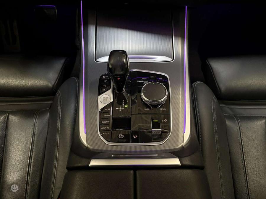 Melns BMW X5 2020 Viļņa, ar dzinēja tilpumu 3.00 L un nobraukumu 146 tūkst. km par 47990 €, foto 22 vietnē AUTOMOTO.COM.LV