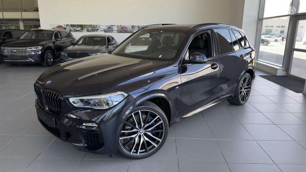 Black BMW X5 2020 in Marijampole, with an engine capacity of 2.99 L and mileage of 171 thousand km for 44999 €, photo 1 on AUTOMOTO.COM.LV