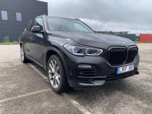 Melns BMW X5 2020 Viļņa, ar dzinēja tilpumu 3.00 L un nobraukumu 48 tūkst. km par 34490 €, foto 4 vietnē AUTOMOTO.COM.LV