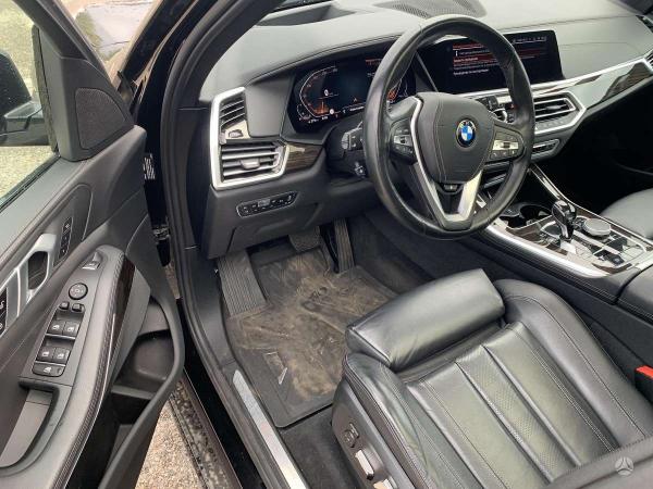 Melns BMW X5 2020 Viļņa, ar dzinēja tilpumu 3.00 L un nobraukumu 48 tūkst. km par 34490 €, foto 10 vietnē AUTOMOTO.COM.LV