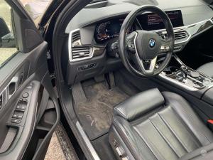 Melns BMW X5 2020 Viļņa, ar dzinēja tilpumu 3.00 L un nobraukumu 48 tūkst. km par 34490 €, foto 10 vietnē AUTOMOTO.COM.LV