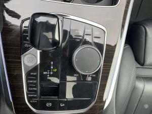 Melns BMW X5 2020 Viļņa, ar dzinēja tilpumu 3.00 L un nobraukumu 48 tūkst. km par 34490 €, foto 25 vietnē AUTOMOTO.COM.LV