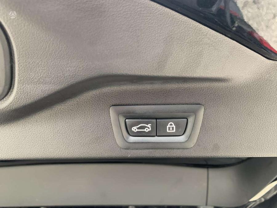 Melns BMW X5 2020 Viļņa, ar dzinēja tilpumu 3.00 L un nobraukumu 48 tūkst. km par 34490 €, foto 43 vietnē AUTOMOTO.COM.LV