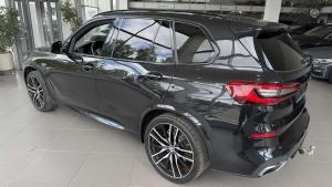 Melns BMW X5 2020 Marijampole, ar dzinēja tilpumu 3.00 L un nobraukumu 227 tūkst. km par 34999 €, foto 4 vietnē AUTOMOTO.COM.LV