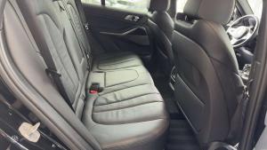 Melns BMW X5 2020 Marijampole, ar dzinēja tilpumu 3.00 L un nobraukumu 227 tūkst. km par 34999 €, foto 16 vietnē AUTOMOTO.COM.LV
