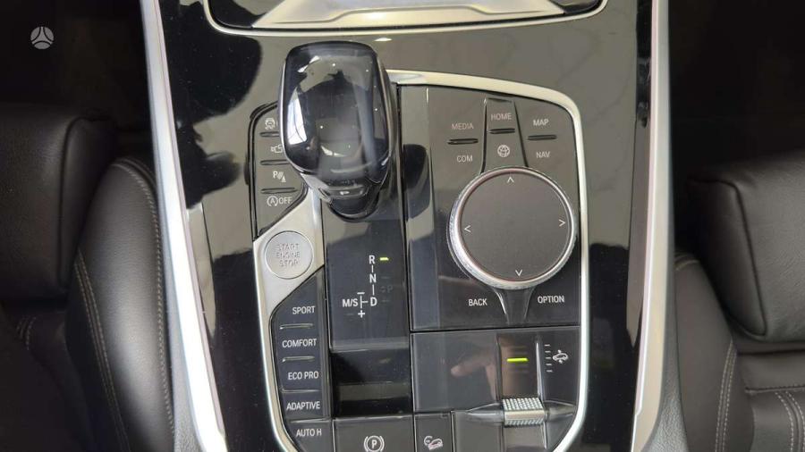 Melns BMW X5 2020 Marijampole, ar dzinēja tilpumu 3.00 L un nobraukumu 227 tūkst. km par 34999 €, foto 22 vietnē AUTOMOTO.COM.LV