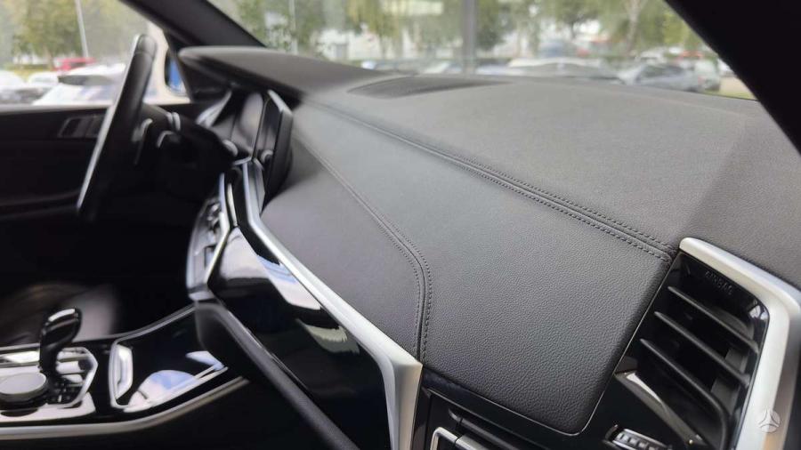 Melns BMW X5 2020 Marijampole, ar dzinēja tilpumu 3.00 L un nobraukumu 227 tūkst. km par 34999 €, foto 32 vietnē AUTOMOTO.COM.LV