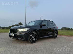 Melns BMW X5 2020 Aizkraukle, ar dzinēja tilpumu 3.00 L un nobraukumu 169 tūkst. km par 47500 €, foto 3 vietnē AUTOMOTO.COM.LV