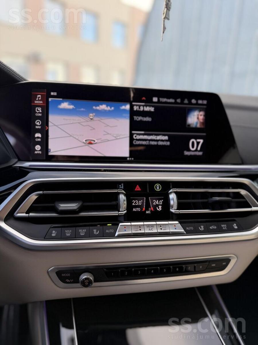 Melns BMW X5 2020 Aizkraukle, ar dzinēja tilpumu 3.00 L un nobraukumu 169 tūkst. km par 47500 €, foto 11 vietnē AUTOMOTO.COM.LV