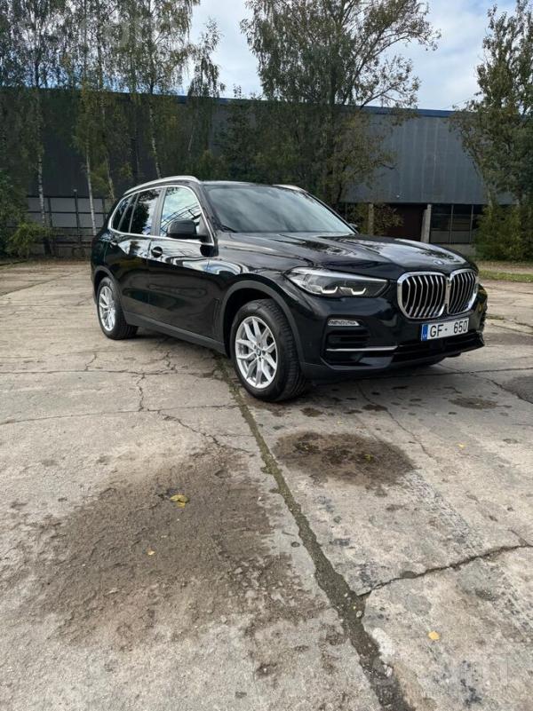Melns BMW X5 2020 Rīga, ar dzinēja tilpumu 3.00 L un nobraukumu 251 tūkst. km par 32000 €, foto 3 vietnē AUTOMOTO.COM.LV