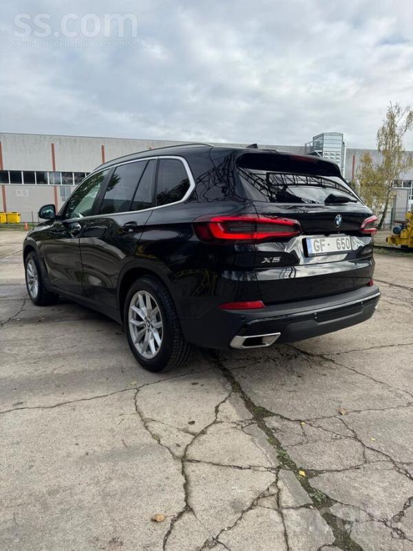 Melns BMW X5 2020 Rīga, ar dzinēja tilpumu 3.00 L un nobraukumu 251 tūkst. km par 32000 €, foto 5 vietnē AUTOMOTO.COM.LV