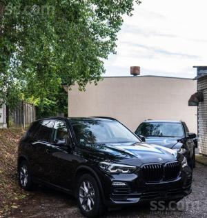 Melns BMW X5 2021 Rīga, ar dzinēja tilpumu 3.00 L un nobraukumu 80 tūkst. km par 45000 €, foto 2 vietnē AUTOMOTO.COM.LV