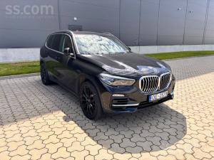 Melns BMW X5 2021 Rīga, ar dzinēja tilpumu 3.00 L un nobraukumu 157 tūkst. km par 39990 €, foto 7 vietnē AUTOMOTO.COM.LV