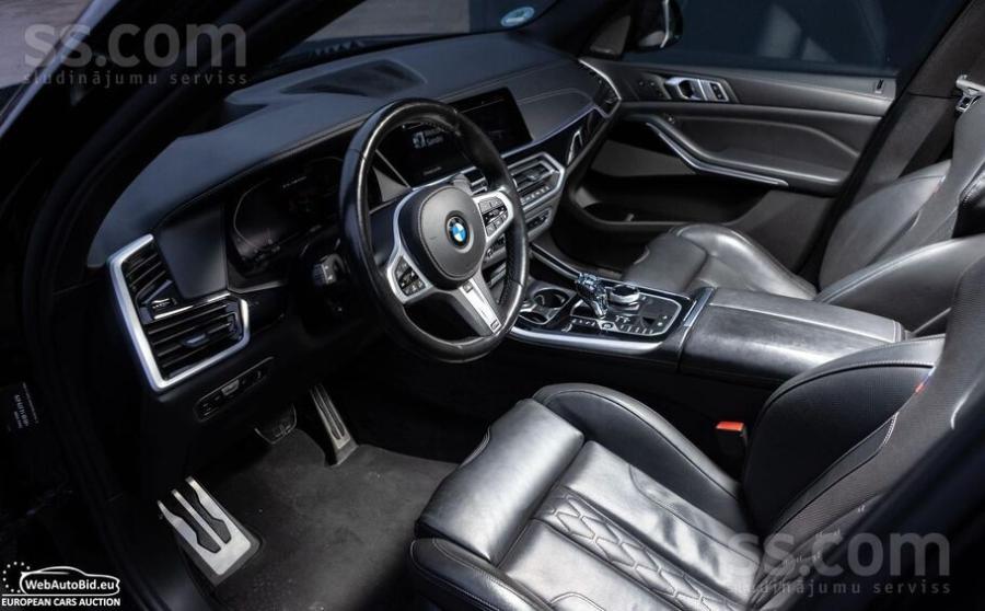 Black BMW X5 2021 in Riga, with an engine capacity of 4.40 L and mileage of 190 thousand km for 49999 €, photo 7 on AUTOMOTO.COM.LV