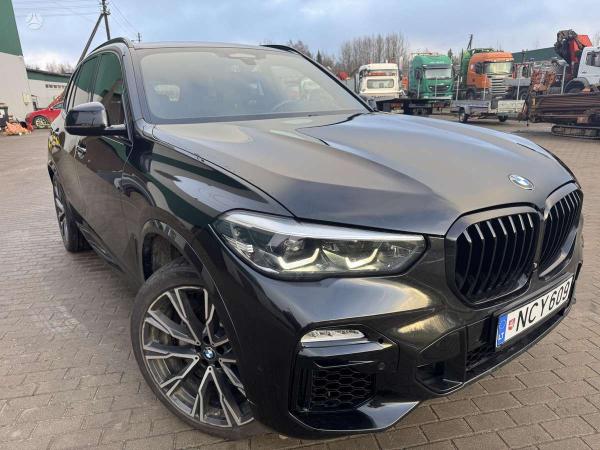 Melns BMW X5 2021 Plungė, ar dzinēja tilpumu 2.99 L un nobraukumu 133 tūkst. km par 48000 €, foto 1 vietnē AUTOMOTO.COM.LV