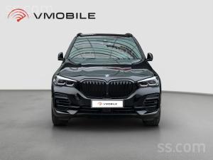Melns BMW X5 2021 Rīga, ar dzinēja tilpumu 3.00 L un nobraukumu 45 tūkst. km par 53900 €, foto 3 vietnē AUTOMOTO.COM.LV