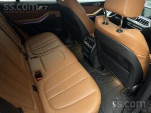 Melns BMW X5 2021 Rīga, ar dzinēja tilpumu 3.00 L un nobraukumu 45 tūkst. km par 53900 €, foto 14 vietnē AUTOMOTO.COM.LV