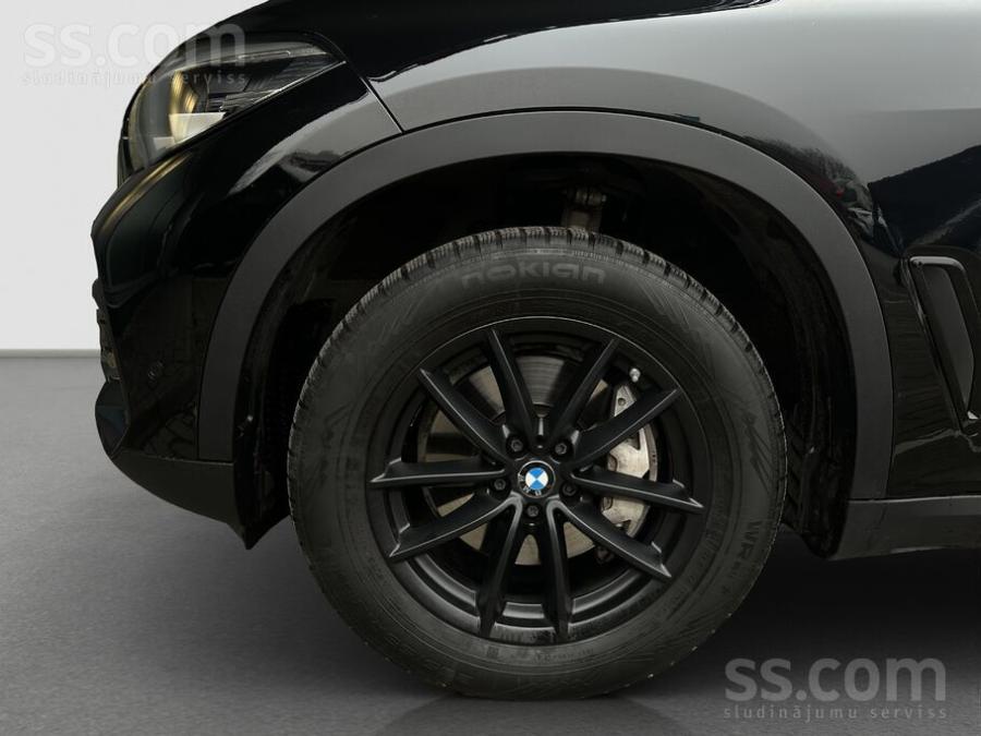 Melns BMW X5 2021 Rīga, ar dzinēja tilpumu 3.00 L un nobraukumu 45 tūkst. km par 53900 €, foto 15 vietnē AUTOMOTO.COM.LV