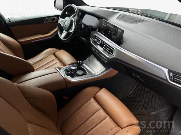 Melns BMW X5 2021 Rīga, ar dzinēja tilpumu 3.00 L un nobraukumu 46 tūkst. km par 51950 €, foto 6 vietnē AUTOMOTO.COM.LV