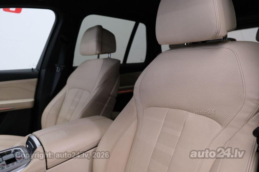 Melns BMW X5 2021 Tallina, ar dzinēja tilpumu 3.00 L un nobraukumu 63 tūkst. km par 59900 €, foto 12 vietnē AUTOMOTO.COM.LV