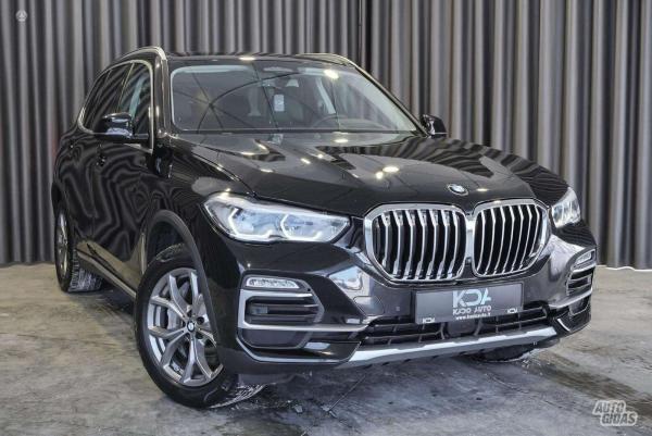 Black BMW X5 2021 in Marijampole, with an engine capacity of 0.00 L and mileage of 184 thousand km for 35950 €, photo 2 on AUTOMOTO.COM.LV