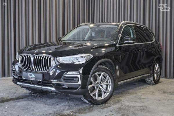 Black BMW X5 2021 in Marijampole, with an engine capacity of 0.00 L and mileage of 184 thousand km for 35950 €, photo 5 on AUTOMOTO.COM.LV