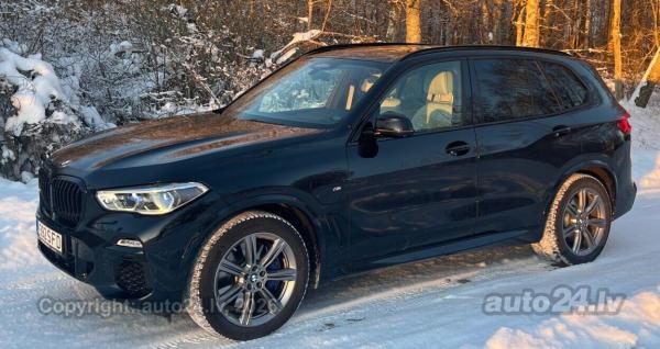 Black BMW X5 2021 in Tallinn, with an engine capacity of 3.00 L and mileage of 81 thousand km for 62900 €, photo 1 on AUTOMOTO.COM.LV