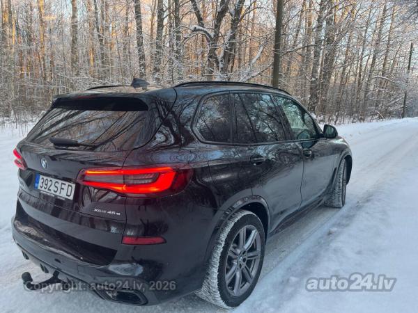 Black BMW X5 2021 in Tallinn, with an engine capacity of 3.00 L and mileage of 81 thousand km for 62900 €, photo 9 on AUTOMOTO.COM.LV