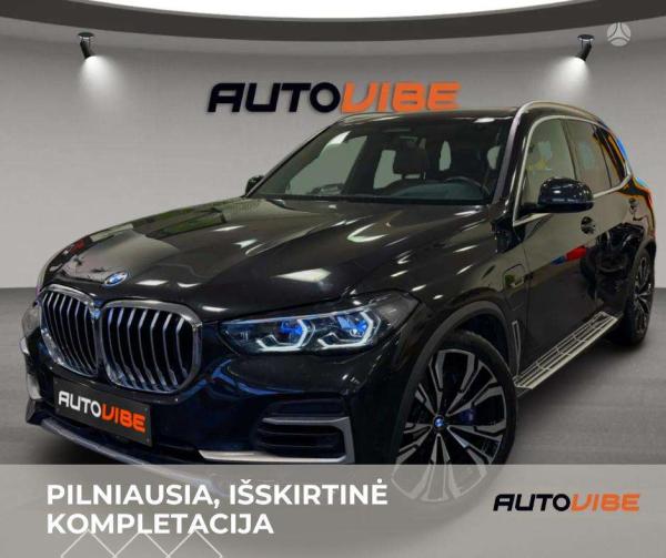 Melns BMW X5 2021 Viļņa, ar dzinēja tilpumu 3.00 L un nobraukumu 105 tūkst. km par 53666 €, foto 1 vietnē AUTOMOTO.COM.LV