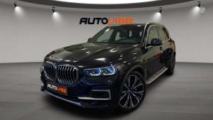 Melns BMW X5 2021 Viļņa, ar dzinēja tilpumu 3.00 L un nobraukumu 105 tūkst. km par 53666 €, foto 2 vietnē AUTOMOTO.COM.LV