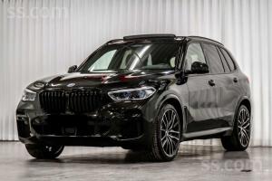 Black BMW X5 2021 in Tukums, with an engine capacity of 3.00 L and mileage of 0 thousand km for 49990 €, photo  on AUTOMOTO.COM.LV