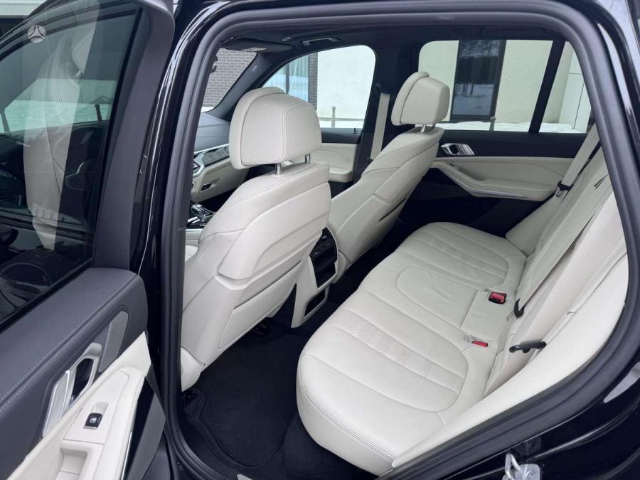 Melns BMW X5 2021 Viļņa, ar dzinēja tilpumu 3.00 L un nobraukumu 75 tūkst. km par 56900 €, foto 9 vietnē AUTOMOTO.COM.LV