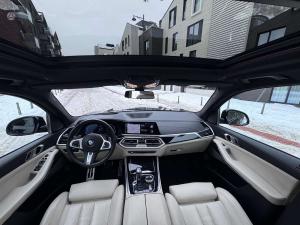 Melns BMW X5 2021 Viļņa, ar dzinēja tilpumu 3.00 L un nobraukumu 75 tūkst. km par 56900 €, foto 11 vietnē AUTOMOTO.COM.LV