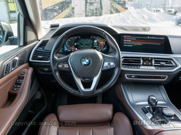 Melns BMW X5 2021 Tallina, ar dzinēja tilpumu 3.00 L un nobraukumu 80 tūkst. km par 51000 €, foto 11 vietnē AUTOMOTO.COM.LV