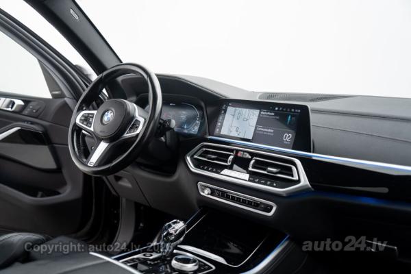 Melns BMW X5 2021 Tallina, ar dzinēja tilpumu 3.00 L un nobraukumu 144 tūkst. km par 49999 €, foto 11 vietnē AUTOMOTO.COM.LV