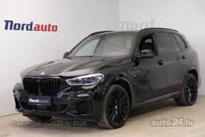 Melns BMW X5 2021 Tallina, ar dzinēja tilpumu 3.00 L un nobraukumu 145 tūkst. km par 50900 €, foto  vietnē AUTOMOTO.COM.LV