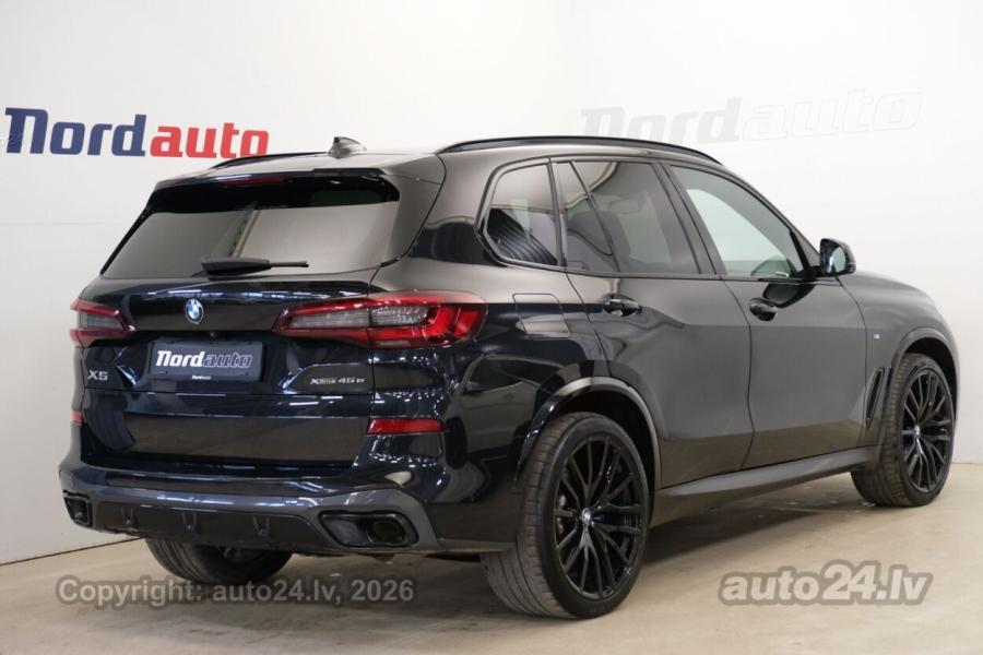 Melns BMW X5 2021 Tallina, ar dzinēja tilpumu 3.00 L un nobraukumu 145 tūkst. km par 50900 €, foto 2 vietnē AUTOMOTO.COM.LV
