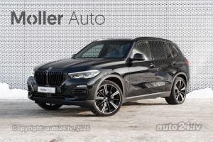 Black BMW X5 2021 in Riga, with an engine capacity of 3.00 L and mileage of 136 thousand km for 42671 €, photo  on AUTOMOTO.COM.LV