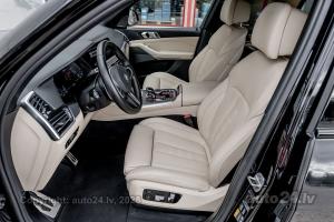 Melns BMW X5 2021 Pērnava, ar dzinēja tilpumu 3.00 L un nobraukumu 124 tūkst. km par 47490 €, foto 11 vietnē AUTOMOTO.COM.LV