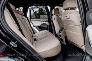 Melns BMW X5 2021 Pērnava, ar dzinēja tilpumu 3.00 L un nobraukumu 124 tūkst. km par 47490 €, foto 19 vietnē AUTOMOTO.COM.LV