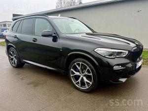 Melns BMW X5 2021 Rīga, ar dzinēja tilpumu 3.00 L un nobraukumu 169 tūkst. km par 47890 €, foto 3 vietnē AUTOMOTO.COM.LV