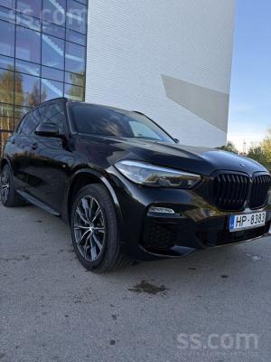 Melns BMW X5 2021 Rēzekne, ar dzinēja tilpumu 3.00 L un nobraukumu 160 tūkst. km par 41000 €, foto  vietnē AUTOMOTO.COM.LV